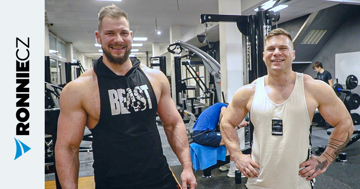 Jakub Hodan a Lukáš Vondra - trénink prsou a bicepsů